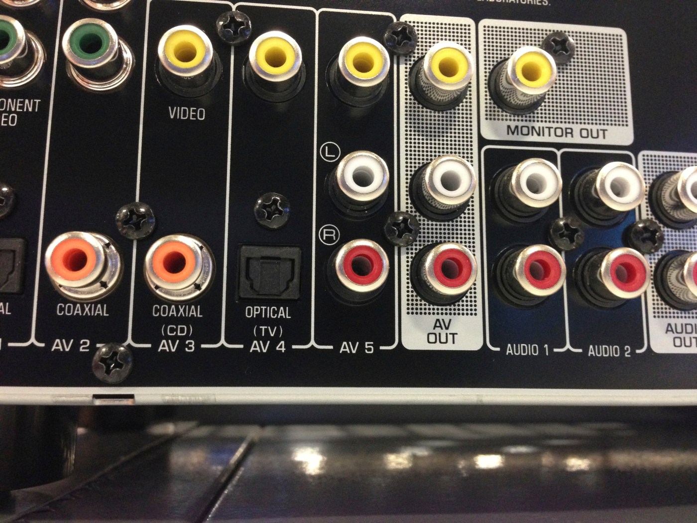 How to listen to your Smart TV’s Apps in surround sound – TECH GUY ERIC